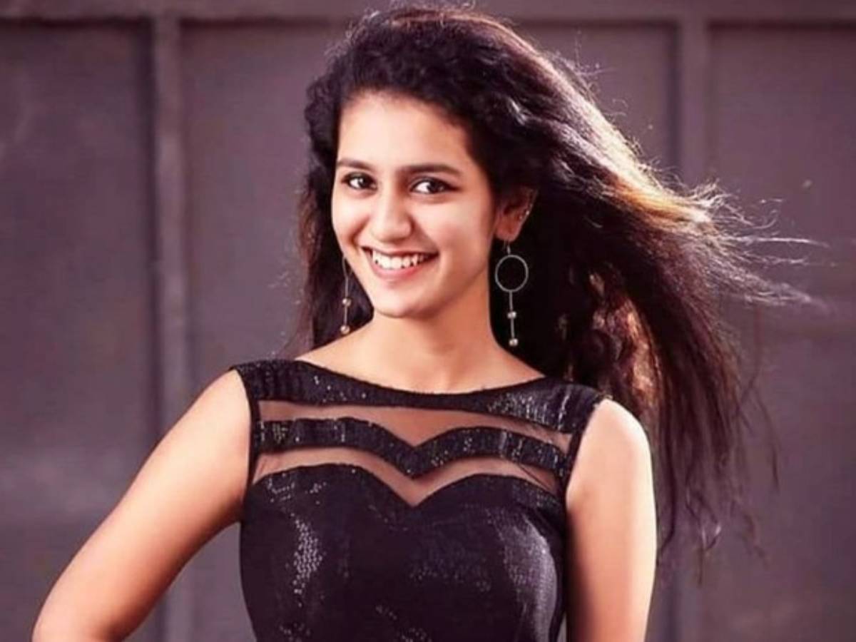 அட இவருக்குள்ள இப்படி ஒரு திறமையா?...கமல் பட பாடலை பாடி அசத்திய பிரியா ...